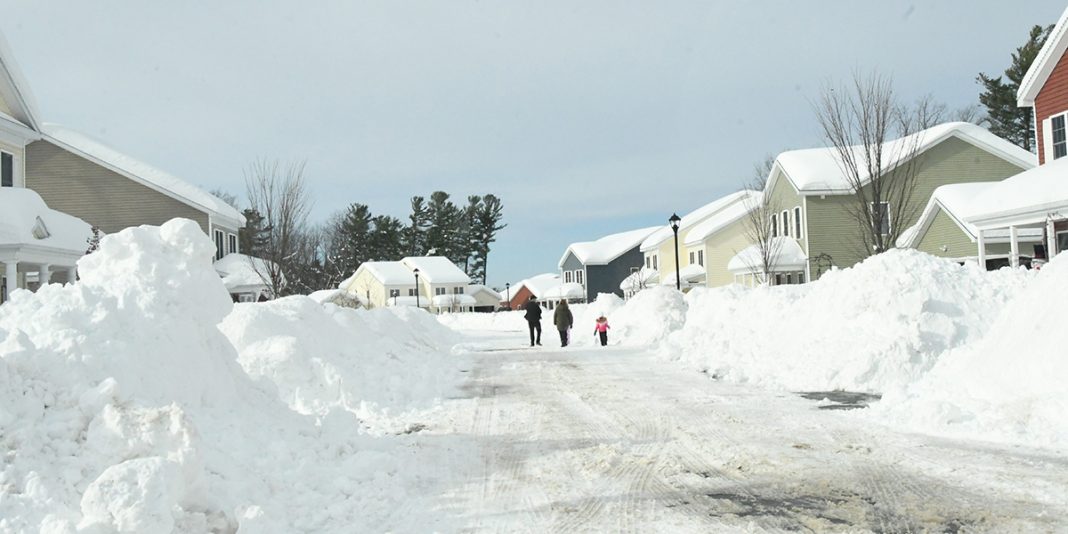 Fort Drum reacts to powerful snow storm | Newzjunky